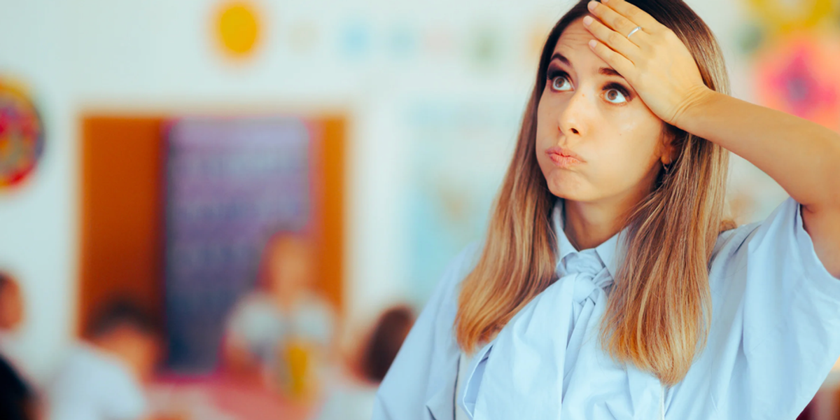 6th-grade teacher quits rather than remove harmless sign from her ...