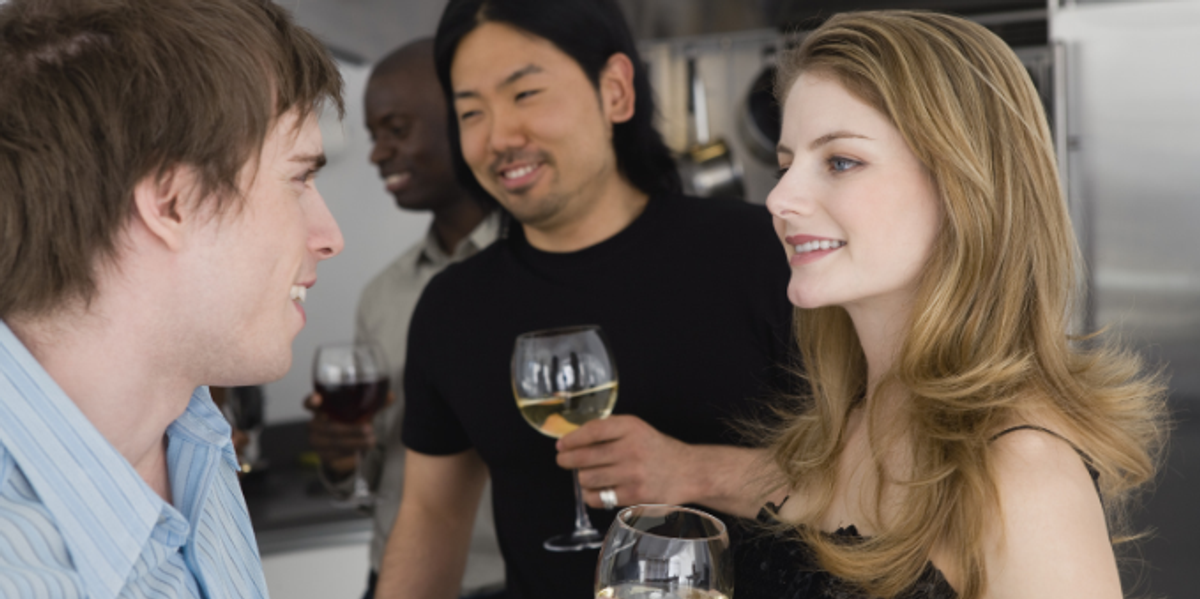 A 3-word method can help you make relaxed small talk - Upworthy