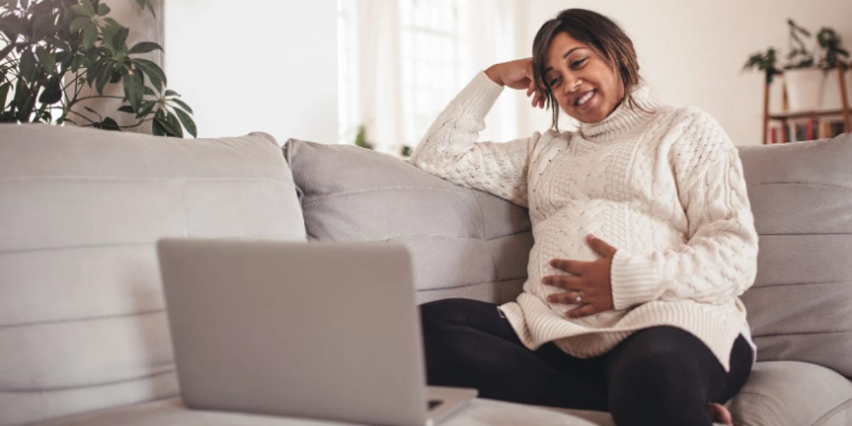 12 older moms share what it's really like to have a baby between the ages of 38-43 - Upworthy