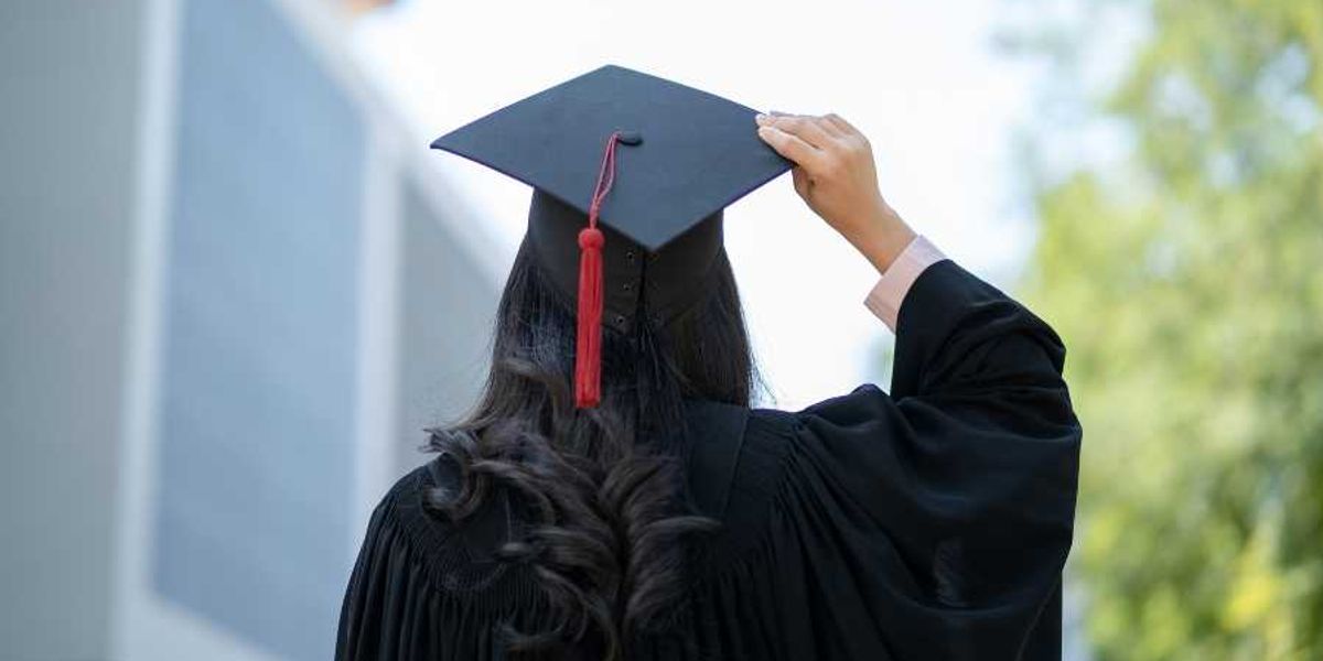 Watch a grandma's Alzheimer's 'disappear' for 5 minutes on her ...