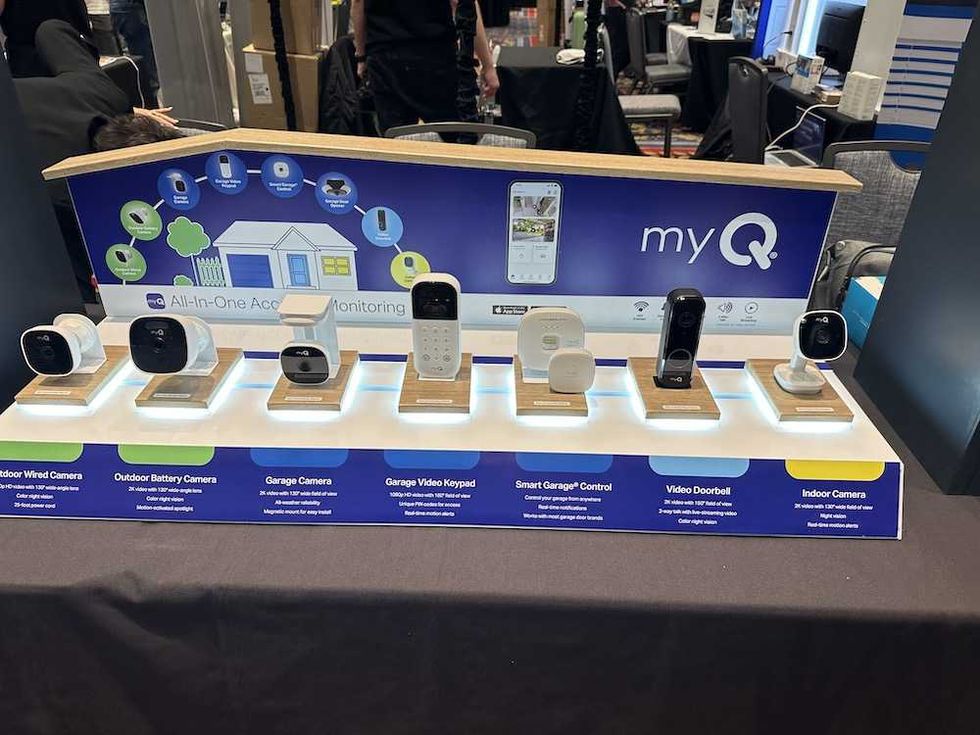 myQ Secure View Review: Smart Lock, Camera, and AI - Gearbrain