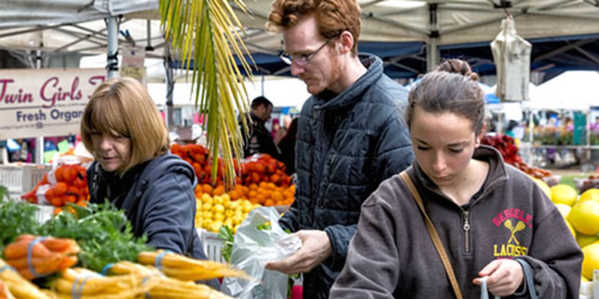 10 Reasons Why You Should Eat Local - EcoWatch