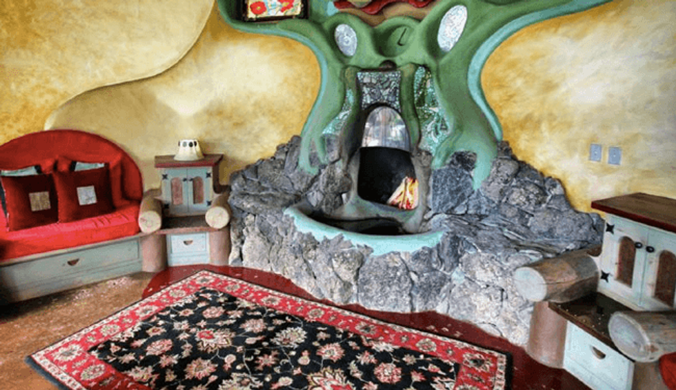 40 Incredible Photos Show Why Earthships Make the Perfect Home - EcoWatch
