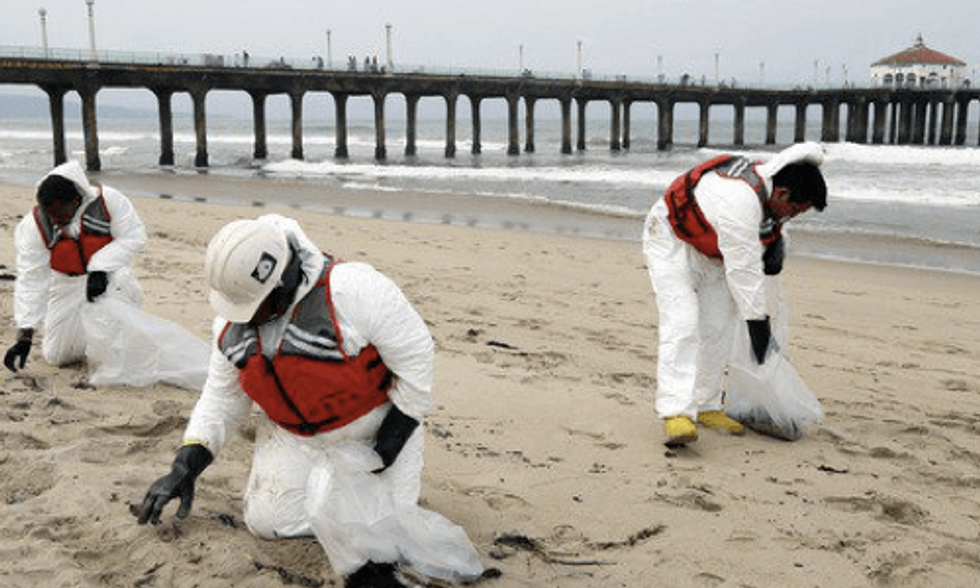 Tar Balls Wash Ashore Popular LA Beaches: Officials Consider Link to ...