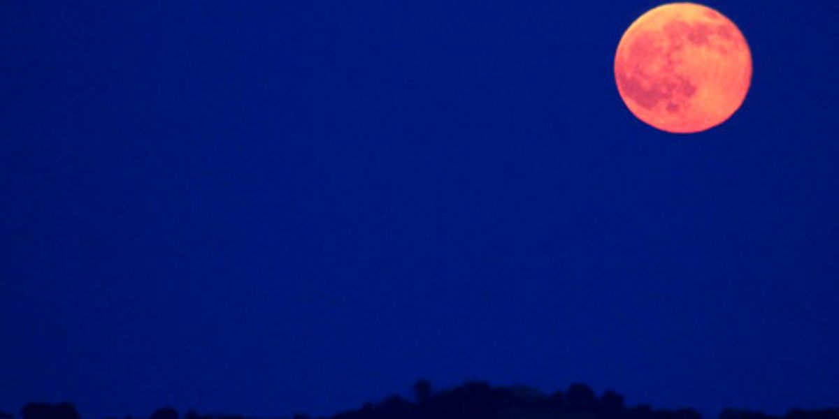 See the First Summer Solstice Full Moon in Nearly 70 Years - EcoWatch