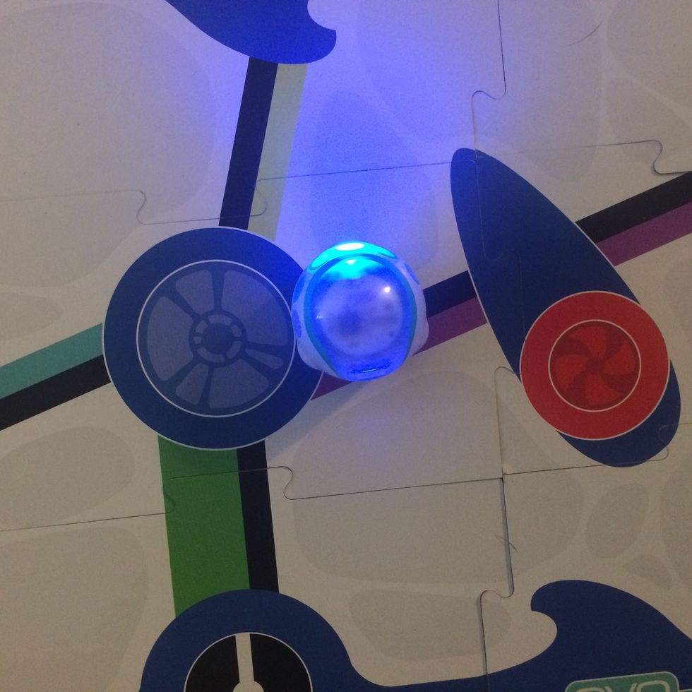 Ozobot Evo Robot Review - Gearbrain