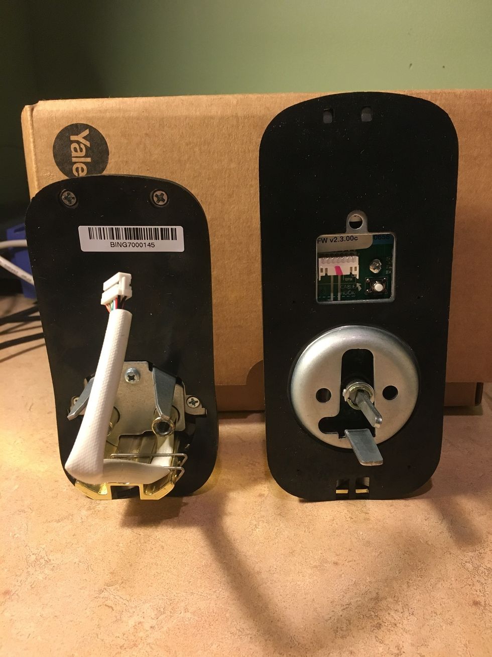 Review Yale Assure Smart Lock with Easy Access - Gearbrain