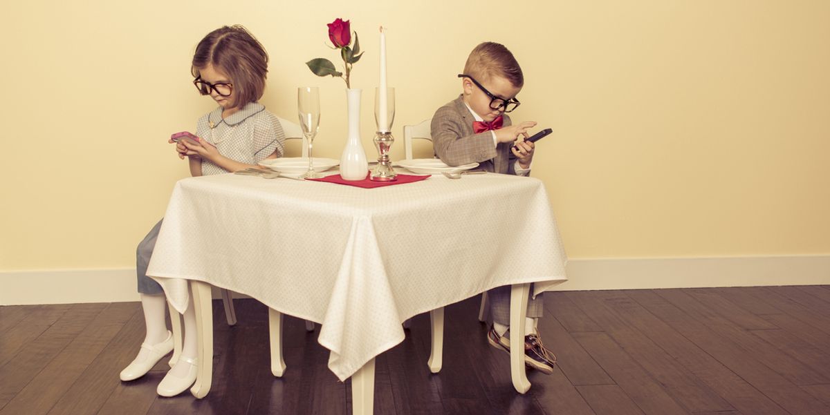 How to learn digital manners in this tech-obsessed age - Gearbrain