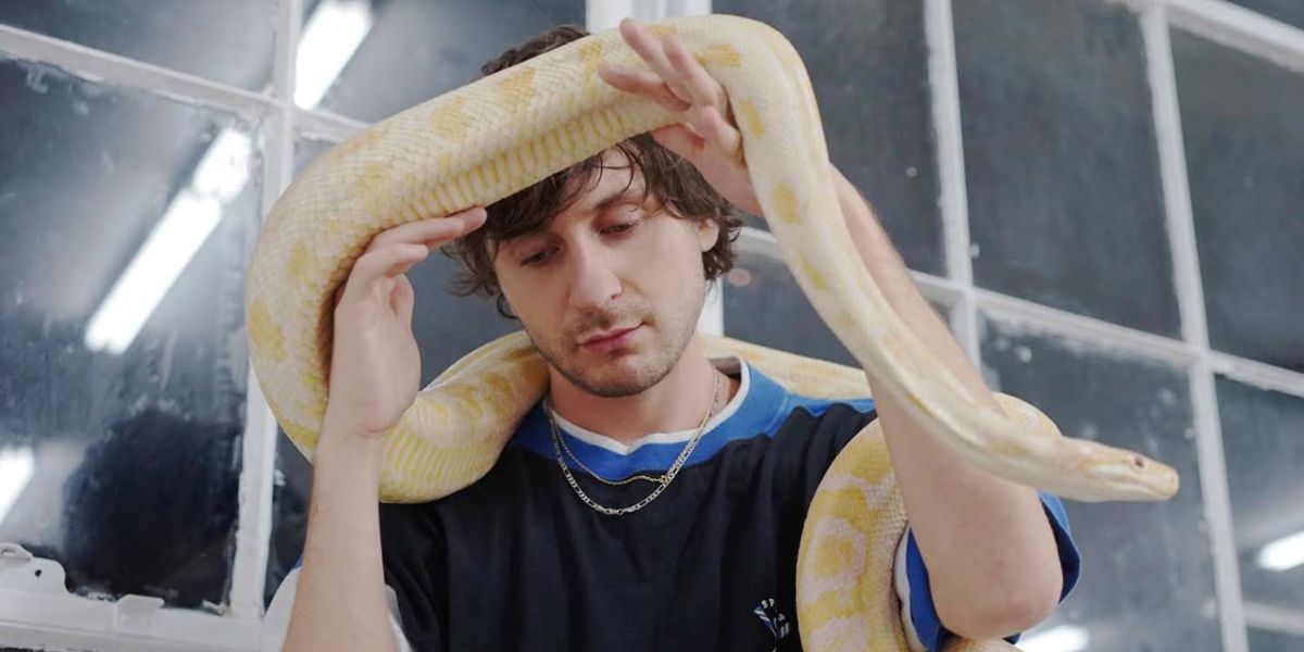 Hot Sugar's Romantic Dream World Is Now Available Via Virtual Reality ...