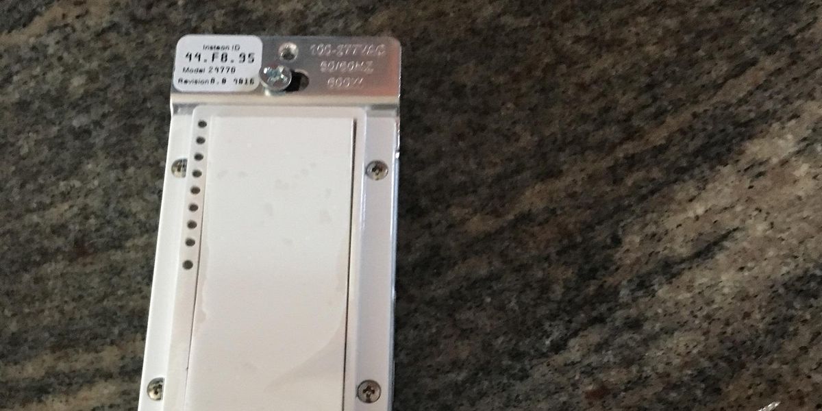 Review Insteon Dimmer Switch Unlike A Ordinary Light Switch - Gearbrain