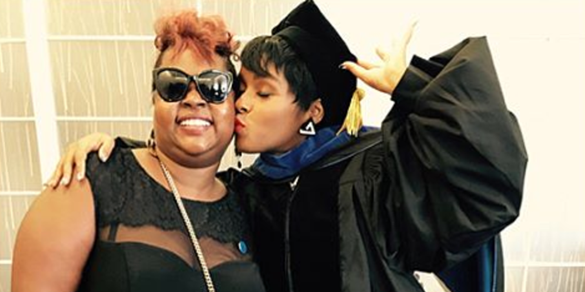 Here are All the Corny-Sweet Mother's Day Posts Your Faves Made - PAPER ...