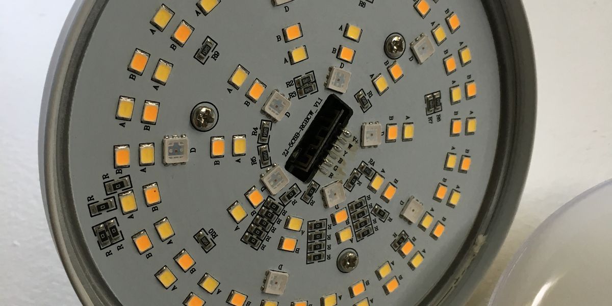 Review: Wasserstein Smart Wi-Fi LED Lighting Bulb for Home - Gearbrain