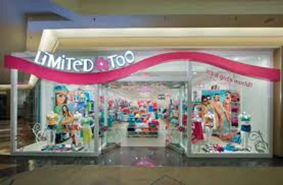 18 Reasons To Thank Limited Too For Our 90's Fashions