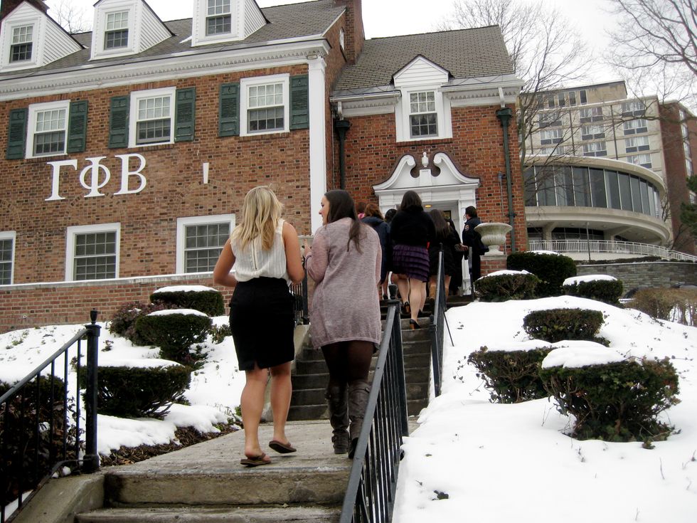 10 Signs You're A Gamma Phi Beta