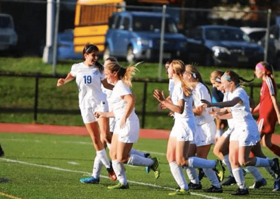 Seven Reasons Why Being Part Of A Team Is The Best