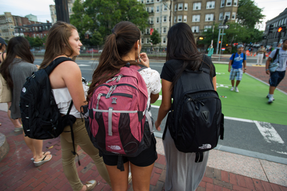 11 Items A Girl Must Have In Her Bag For College