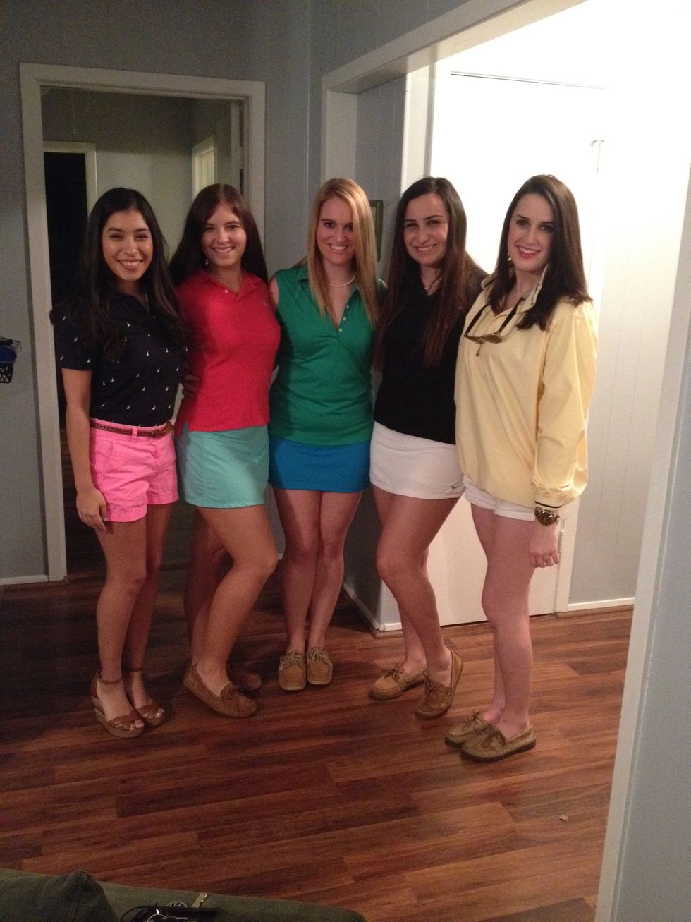 27 Things You Need In Your College Costume Box