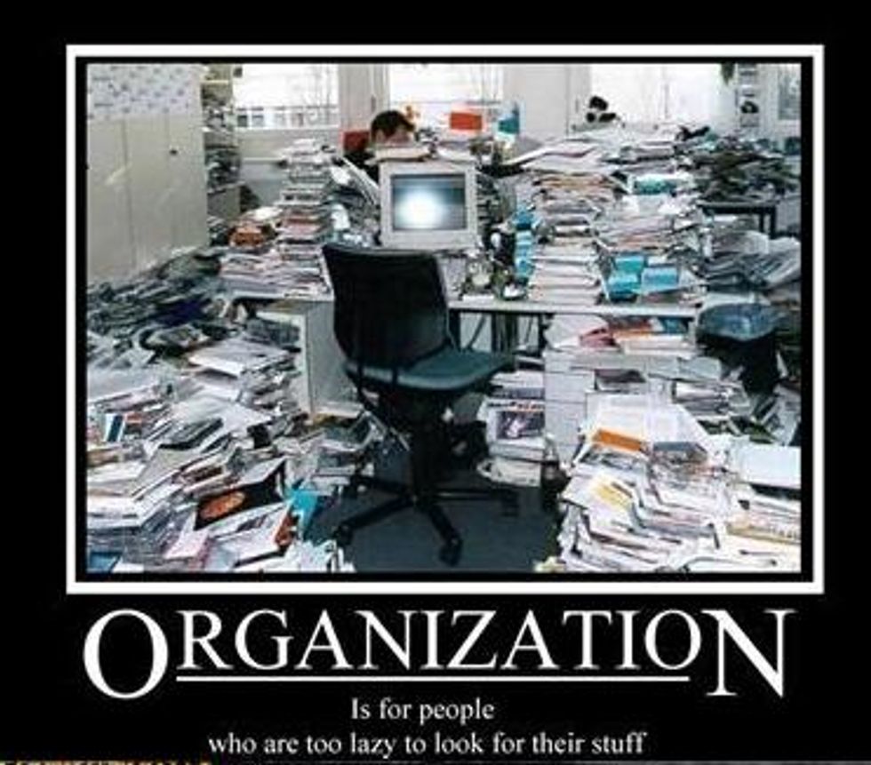 13 Signs You May be a Hoarder