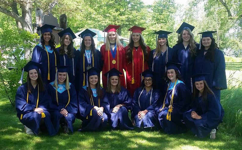 10 Thoughts Everyone Has During Grad Party Season