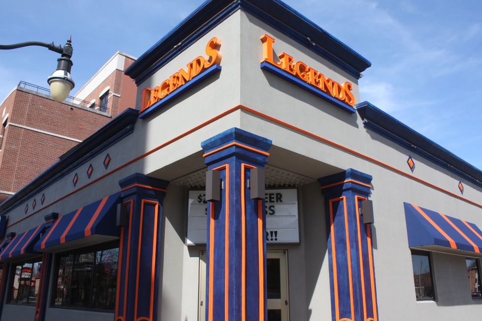 The 9 Bars That Make UIUC One Of The Best Party Schools In The Nation