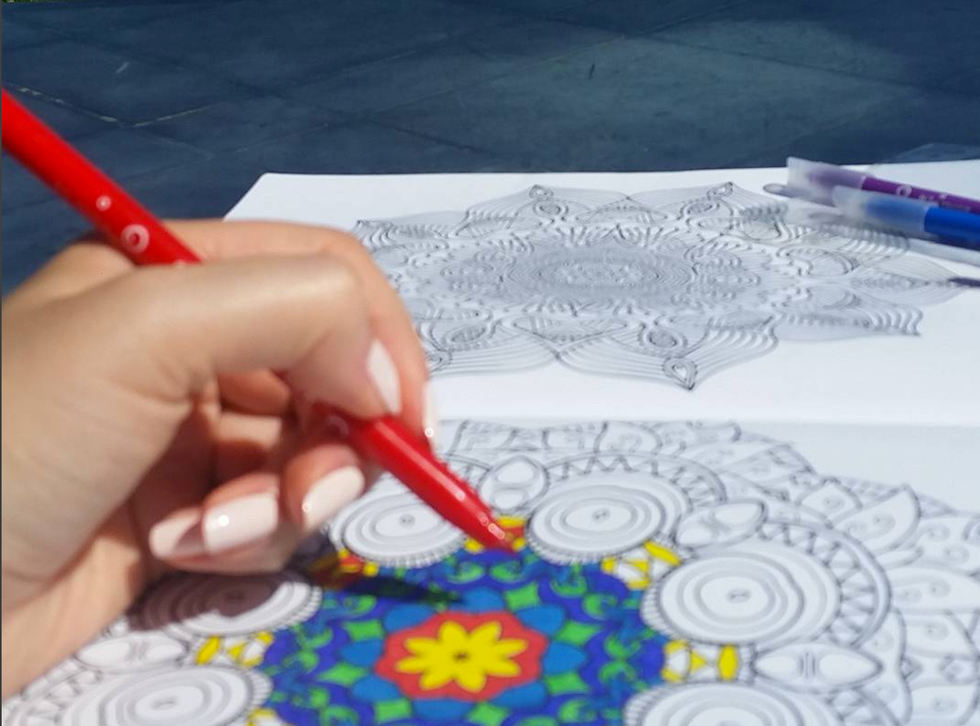 6 Struggles Of Being Left-Handed