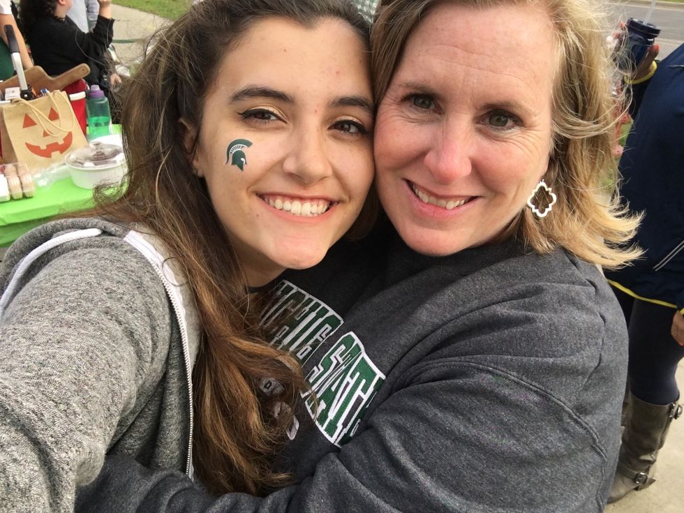 9 Reasons Why Your Mom Is Your Best Friend