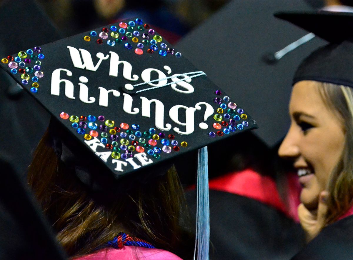 26 Last-Minute DIY Grad Cap Ideas