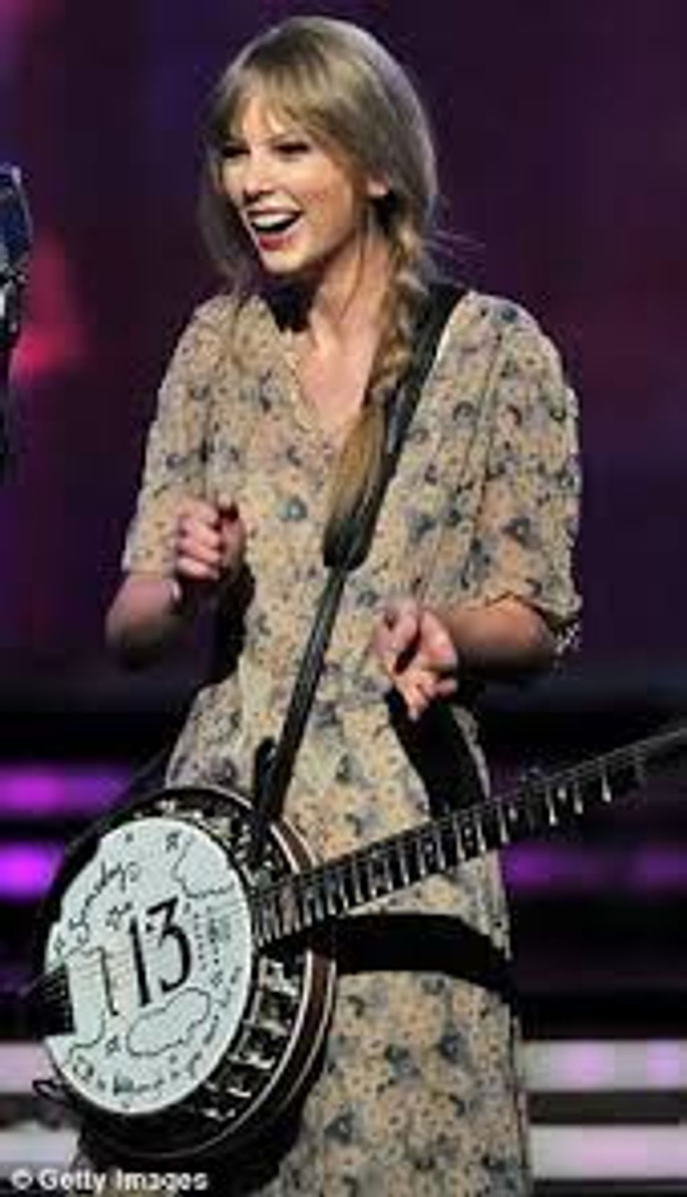 13 Reasons Taylor Swift Is The Best