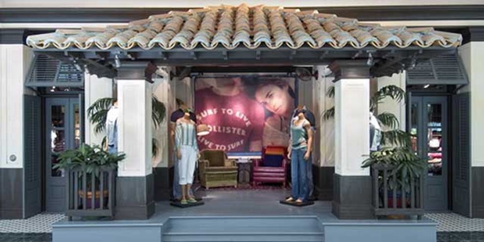 9 of the Best Clothing Brands From the 2000s You Probably Forgot About