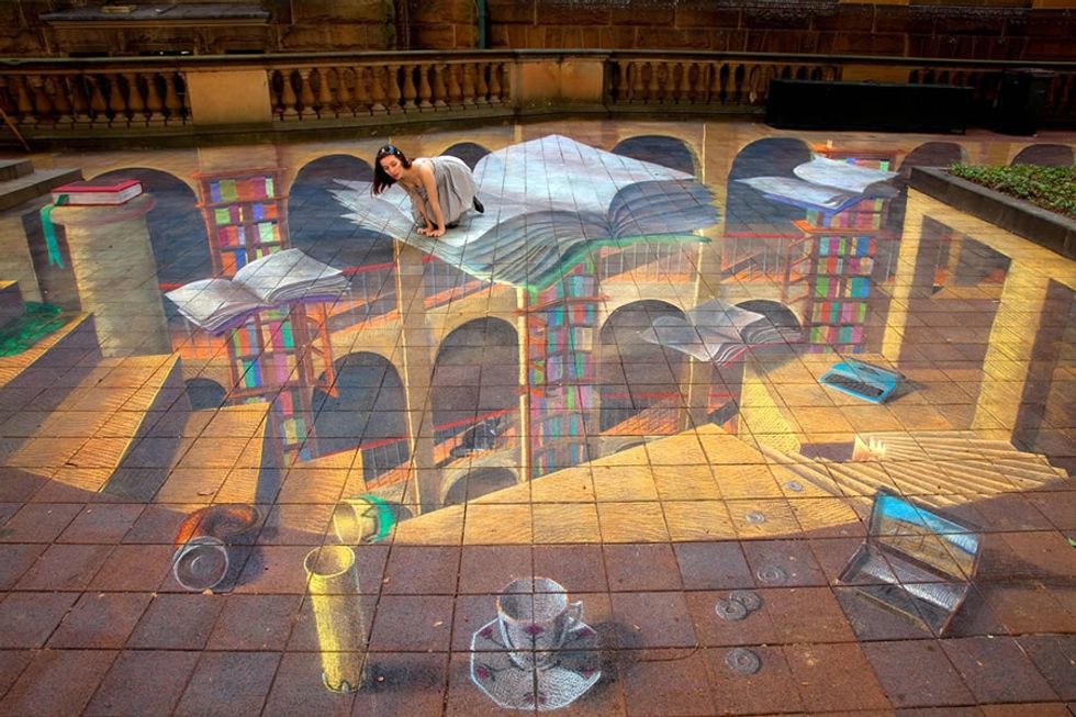 35 Real-Life Optical Illusions That Will Blow Your Mind