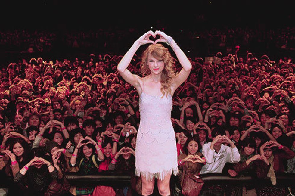 13 Reasons Why Taylor Swift Is Vastly Overrated