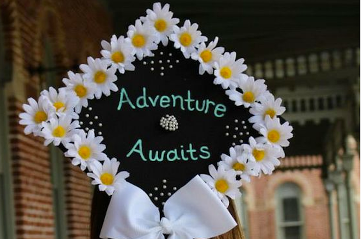 38 Of The Best Decorated Graduation Caps That Are Causing Serious ...