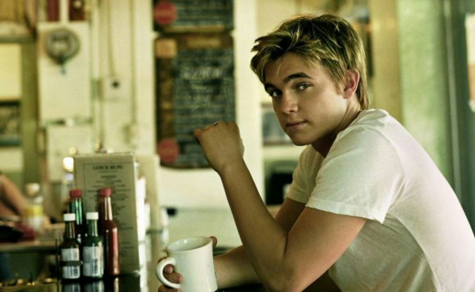 26 Throwback Songs You Low Key Are Still Obsessed With