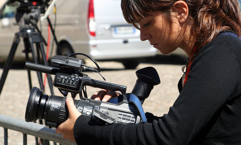 Dear Society, Please Stop Bashing Journalists For EVERYTHING