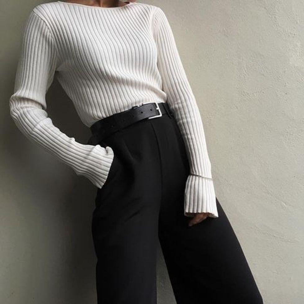 How To Dress Like A Minimalist 101