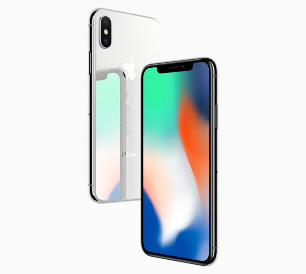 10 New Features Only Available On The iPhone X