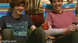 Darty Season As Told By 'Drake & Josh'