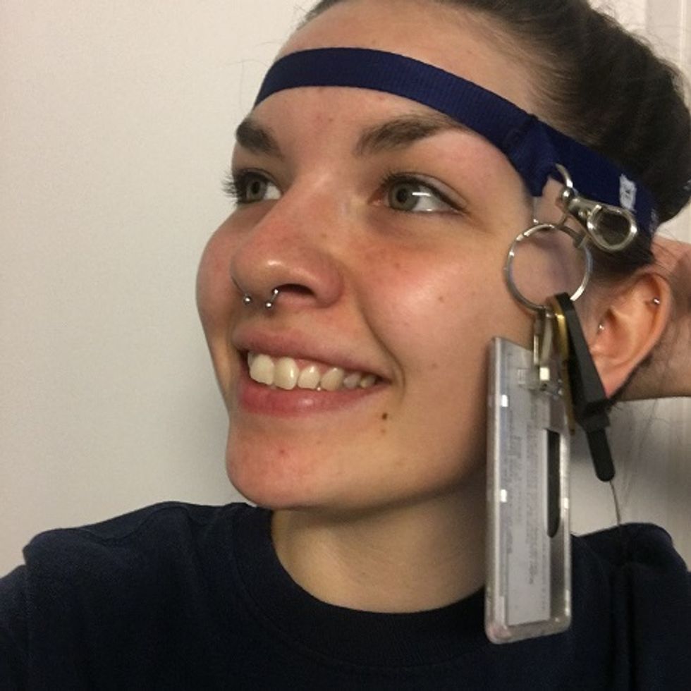 19 Unique Ways To Wear Your Lanyard