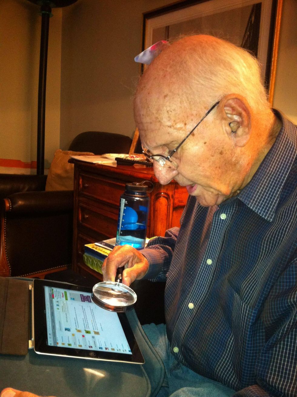 12 Struggles Grandparents Have With Technology