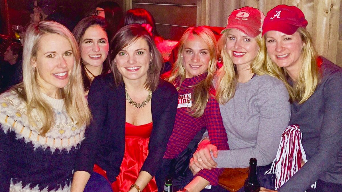 12 Thoughts Every Bama Girl Has On Bama Game Day