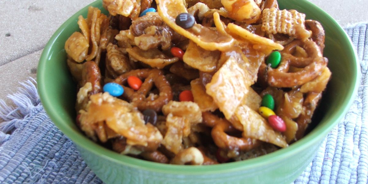 Frito Snack Mix - My Recipe Magic