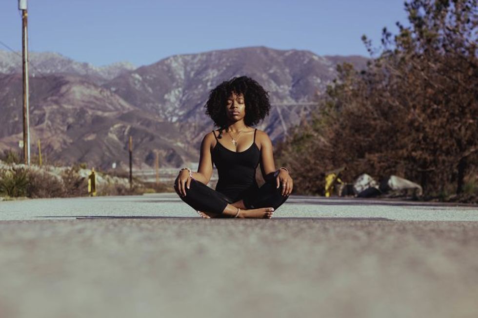 Racheal Weathers: How This Self-Taught Yogi Overcome Her Body Issues By ...
