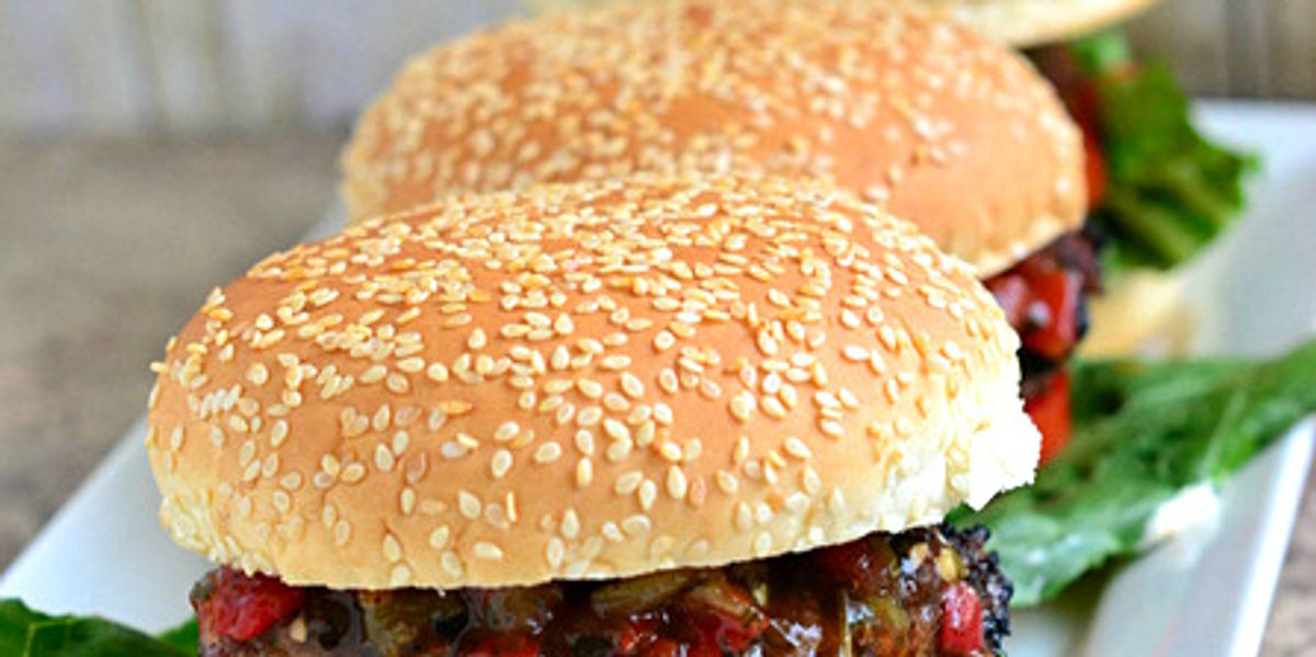 Juicy Salsa Burgers - My Recipe Magic