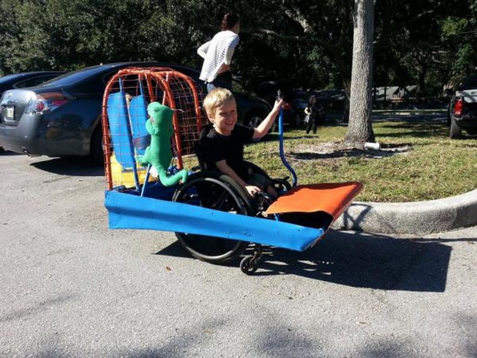 12 Amazing Halloween Costume Ideas For Disabled People