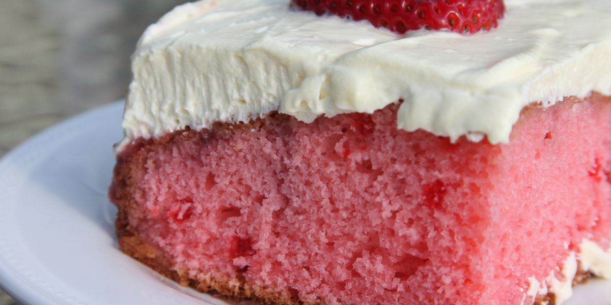 Strawberry Refrigerator Cake - My Recipe Magic