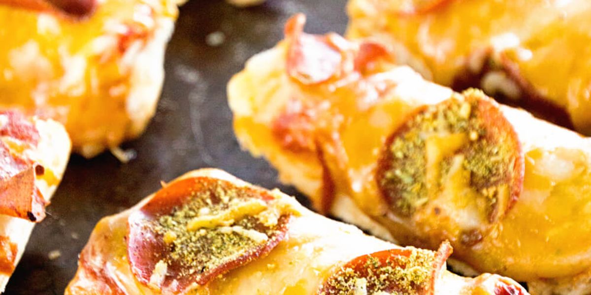 Pepperoni French Bread Pizza Recipe - My Recipe Magic
