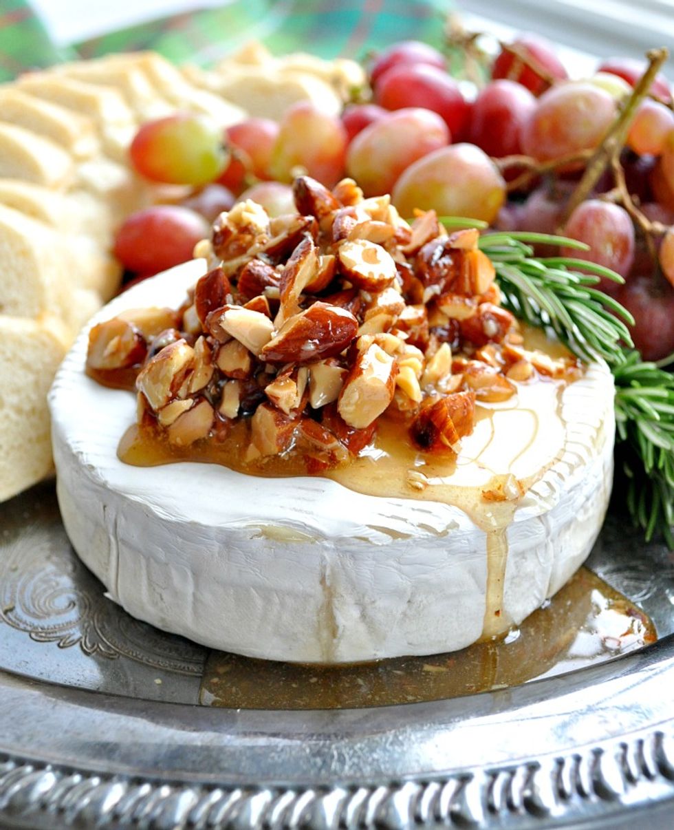 Honey Almond Baked Brie - My Recipe Magic