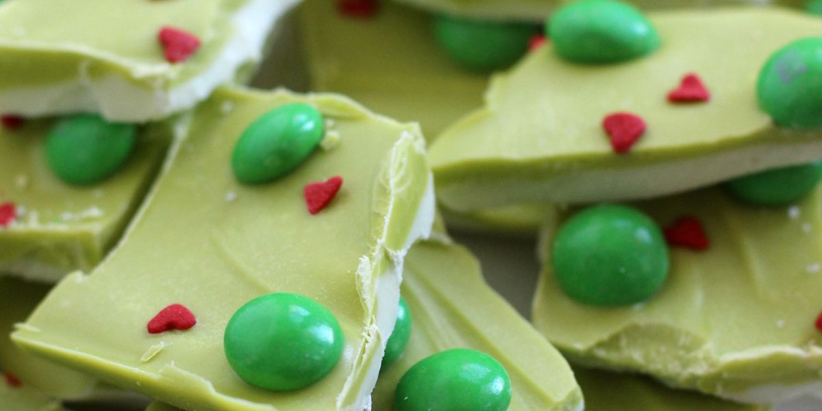 Christmas Grinch Bark - My Recipe Magic