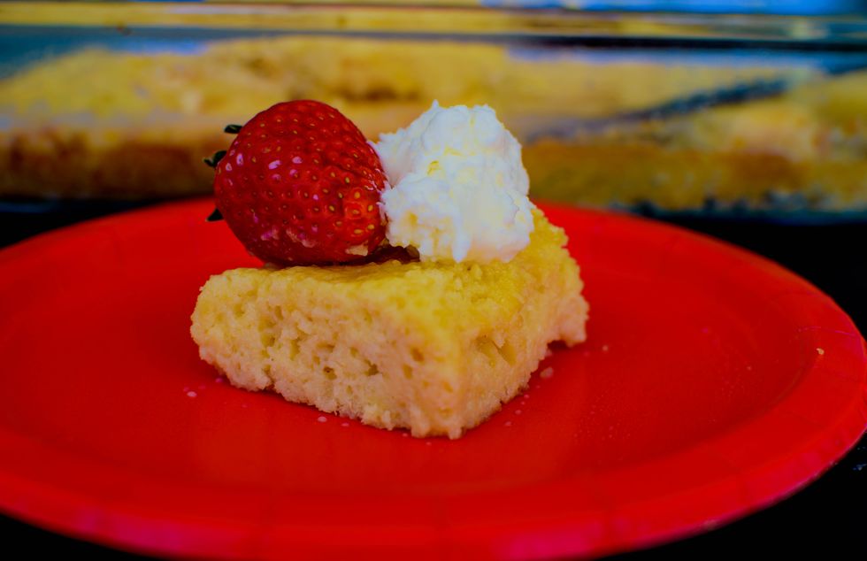 Tres Leches Cake / Mexican Dessert - My Recipe Magic