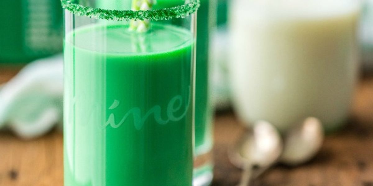 Vanilla Mint Green Milk - My Recipe Magic